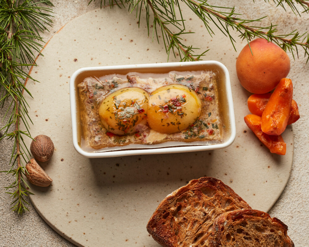 Free-Range Pork Pâté with Apricot (200g) | Field & Flower