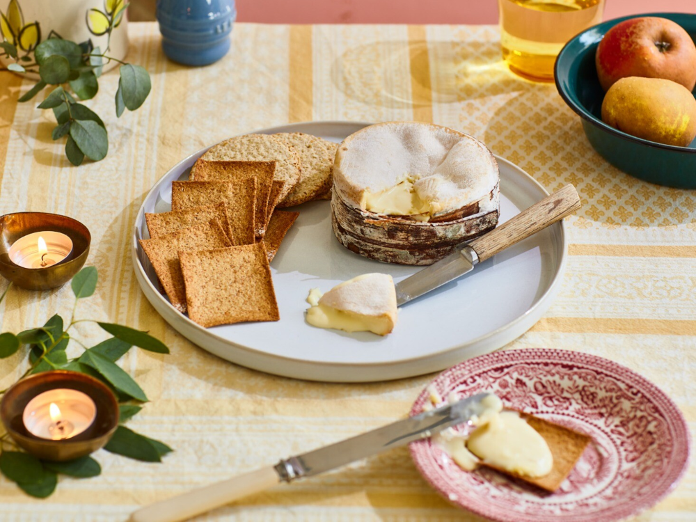 King Stone Dairy's Rollright (220g) | Field & Flower